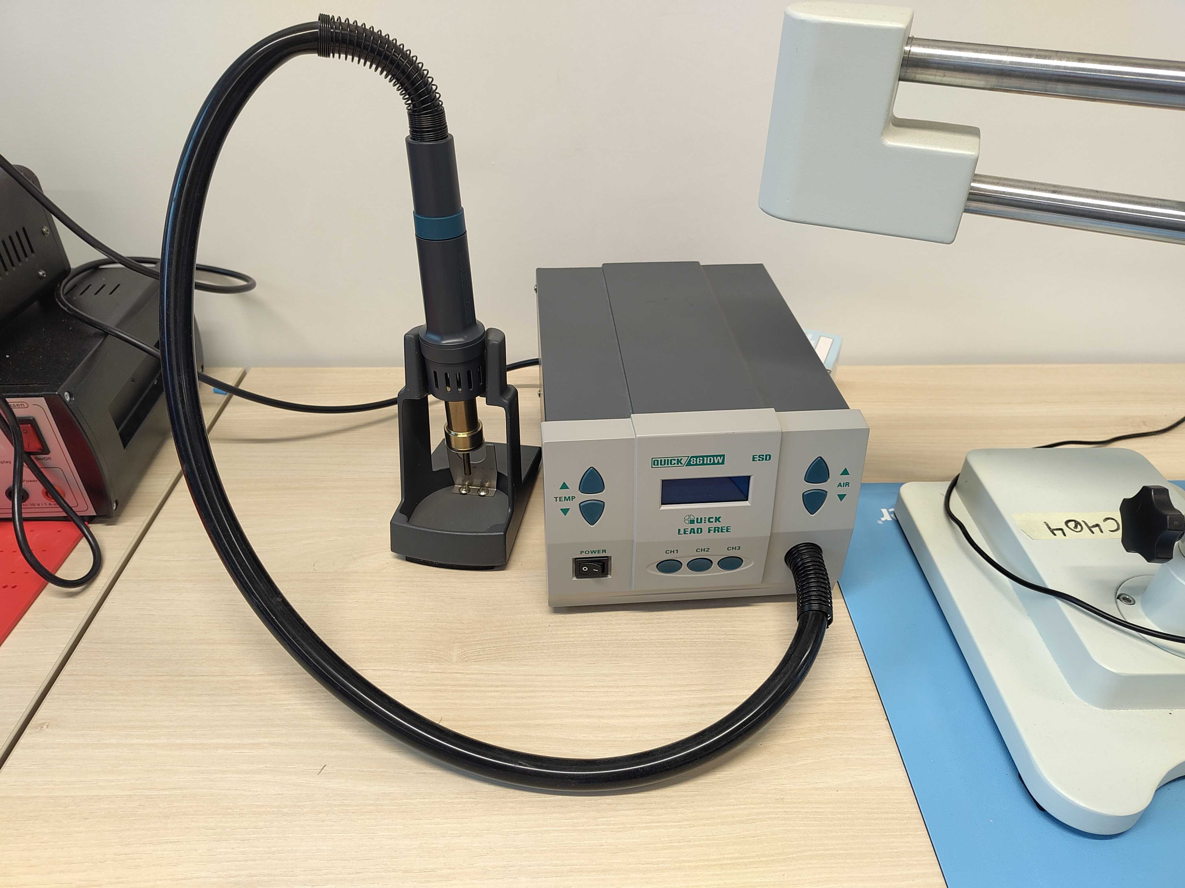 Soldering - Experimentation room